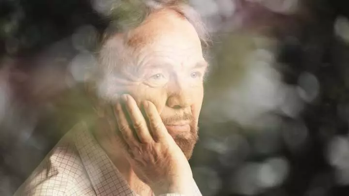 Alzheimers sykdom begynner mye tidligere enn symptomer, foreslår forskere