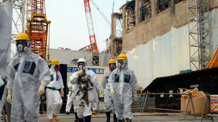 Fukushima Nṣiṣẹ Ni aaye Lati Tọọnu Ti Omi ipanilara Rẹ