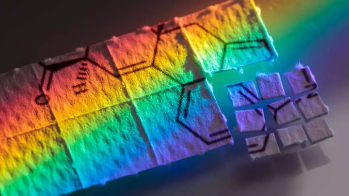 Az LSD mikroadagolása fokozhatja az agy növekedési faktorait, állítja az új kutatás