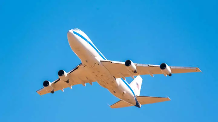 Si estallara una guerra nuclear, este avión es uno de los lugares más seguros en los que podrías estar