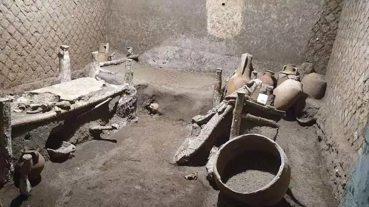 Descuberto en Pompeia un barrio de escravos romanos incriblemente ben conservado