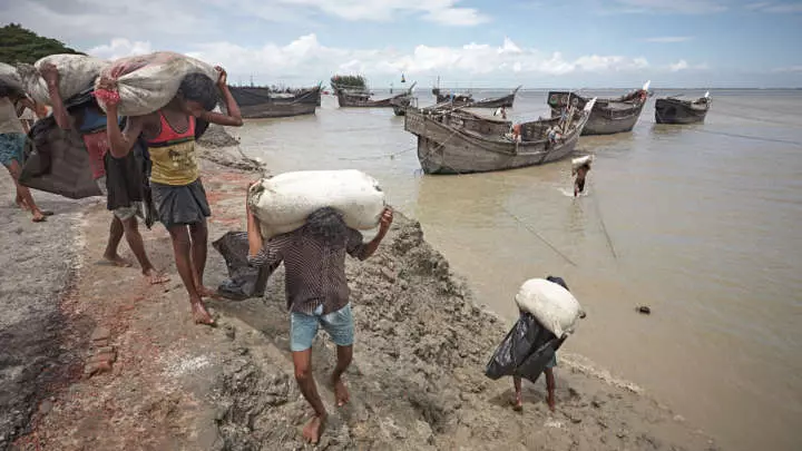 O informe prevé 140 millóns de refuxiados climáticos para 2050 a menos que se tomen medidas "concretas"