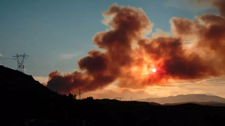 Os incendios forestais de California son agora os máis mortíferos e destrutivos da súa historia