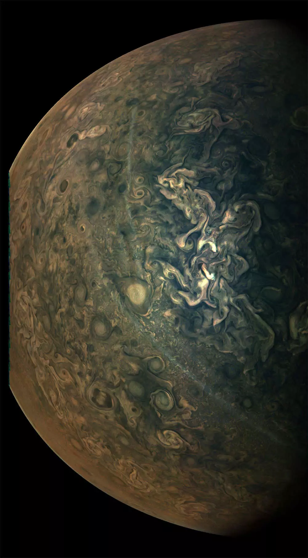 Nyt øynene på dette fascinerende bildet av Jupiter