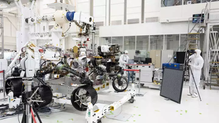 NASA's Perseverance Rover e Hlōla "Basebetsi" ba Felletseng ho paka hore e ka ea hole.