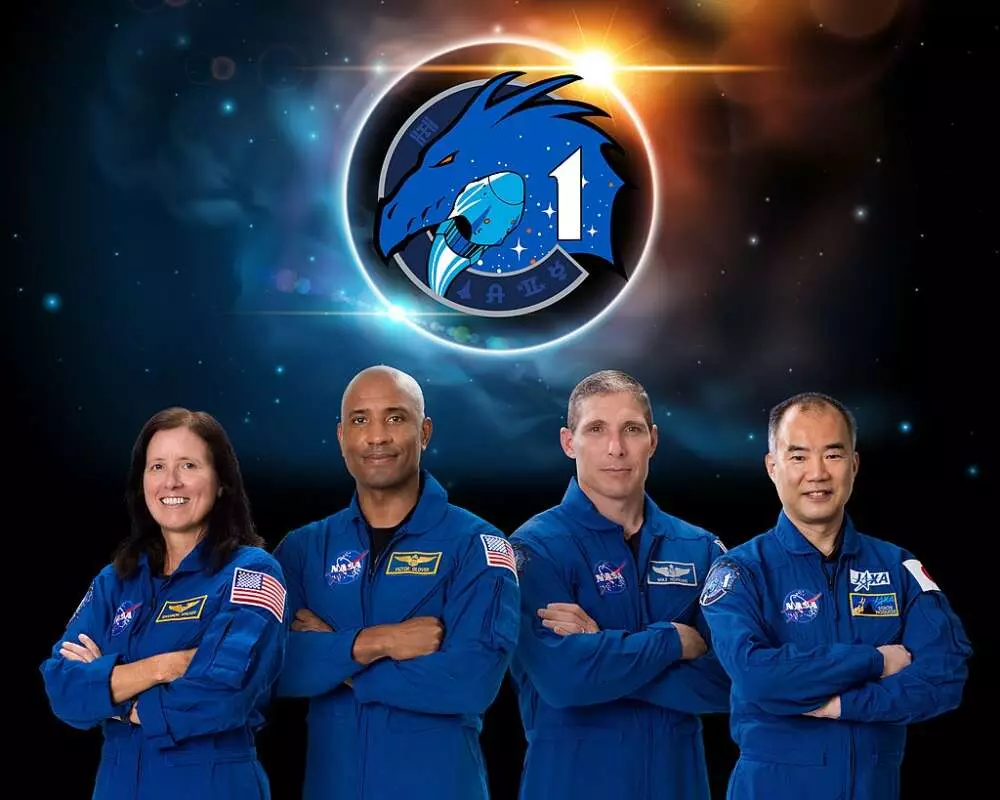 I-NASA's SpaceX Crew-1 Isendleleni Eya Esikhungweni Samazwe Ngamazwe Semkhathi