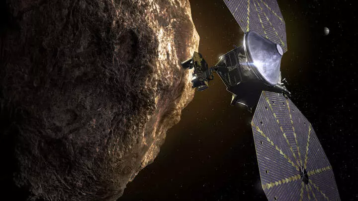 Umnqophiso wokuqala weNASA wokufunda iJupiter's Trojan Asteroids iyaQaliswa Ngomso. Nantsi indlela yokubukela