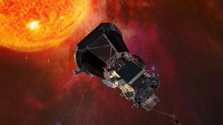 Umsebenzi weNASA Wokuthinta Ilanga Manje Sewubizwa NgeParker Space Probe