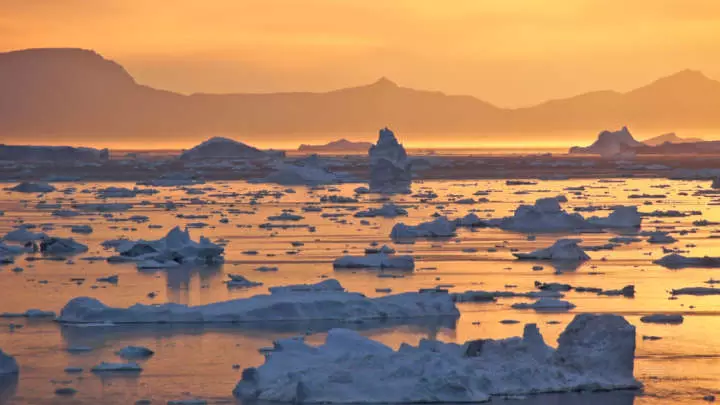 Greenland ໄດ້ສູນເສຍໄປປະມານ 600 ຕື້ໂຕນໃນລະດູຮ້ອນທີ່ຜ່ານມາ