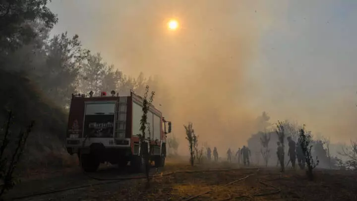 COP26: सध्याच्या 2030 प्रतिज्ञांनुसार जग विनाशकारी 2.4°C तापमानवाढीसाठी तयार आहे