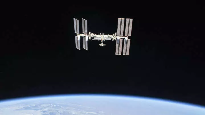 Rusland lover, at den ikke vil efterlade den amerikanske astronaut strandet på ISS