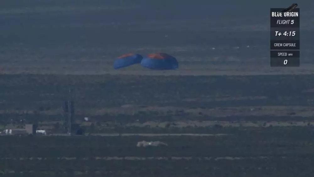 Blue Origin testa con successo il sistema di fuga dell'equipaggio in un passo importante verso i turisti spaziali volanti 4052_2