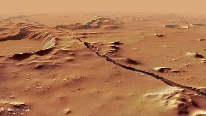 นักวิทยาศาสตร์พบแหล่งแผ่นดินไหวที่แรงที่สุดของดาวอังคาร