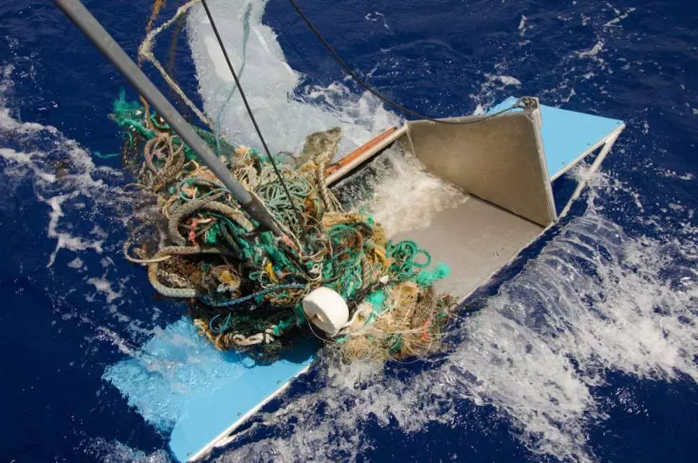 Il gigantesco vortice di immondizia nell'Oceano Pacifico è più grande del doppio del Texas: ecco come appare 4144_6