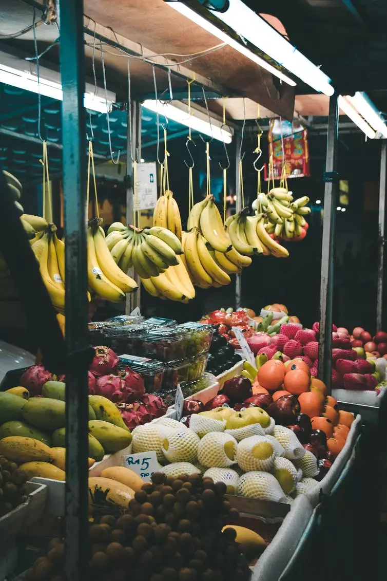 Pasar sentral di Malaysia, kios buah