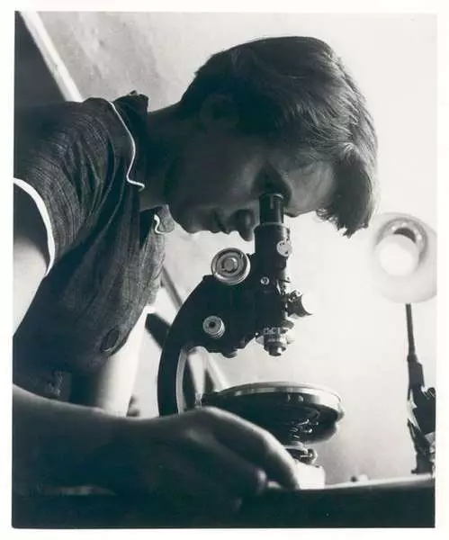 မားစ်ရိုဗာကို ရှေ့ဆောင် DNA သိပ္ပံပညာရှင် Rosalind Franklin ဟု အမည်ပေးခဲ့သည်။ 4982_1