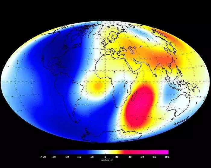 지구의 자북극이 북극을 거침없이 날고 있습니다. 전문가는 2040년까지 나침반이 '진북의 동쪽을 가리킬 것'이라고 말합니다. 5509_5