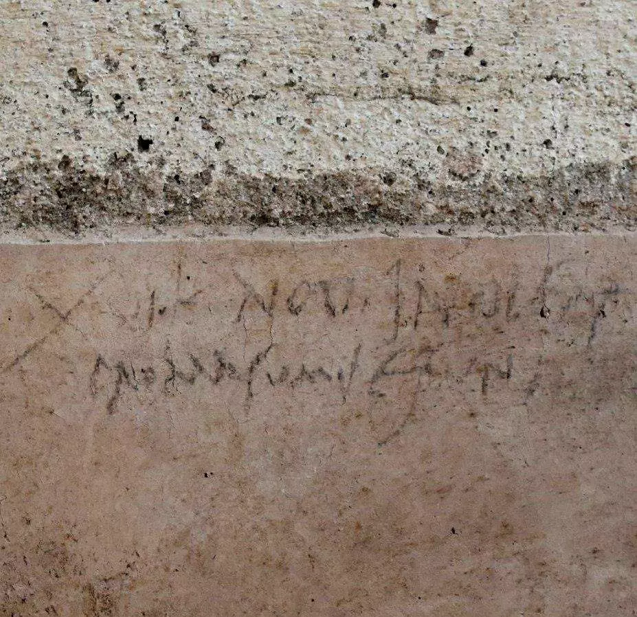 Graffiti Purba Mendedahkan Bahawa Kami Mempunyai Salah Satu Fakta Paling Asas Tentang Pompeii 5890_1