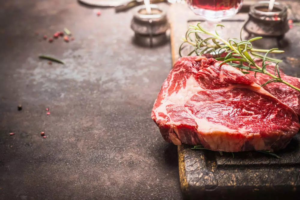 Por que deberías quedar sen carne durante un día ao ano, segundo a ciencia 6068_2