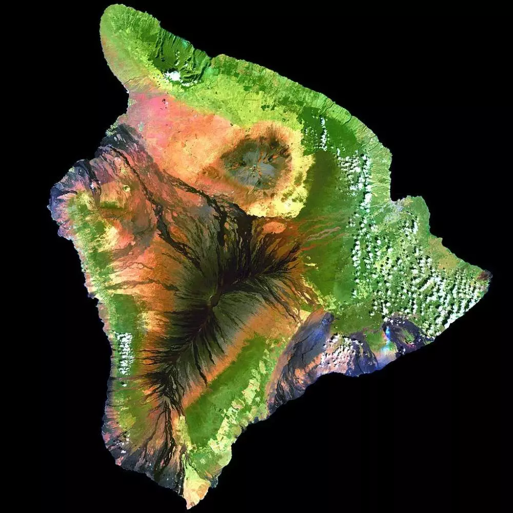Parçeyek Hawaii Tenê Kete nav Deryayê û Teqîn 6075_1