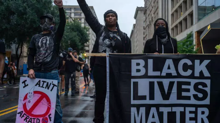 دراسة تقول إن عنف الشرطة سبب رئيسي لوفاة الشباب السود في الولايات المتحدة