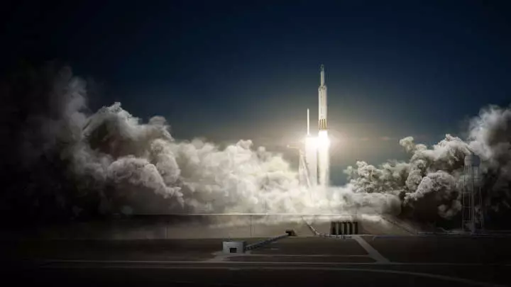 SpaceX na-ezube iziga mmadụ abụọ na ozi n'ọnwa na 2018