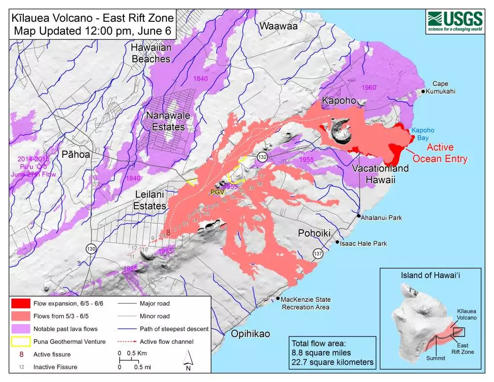Извержение Килауэа произвело так много лавы, что вдоль побережья образовалась новая земля 7673_2